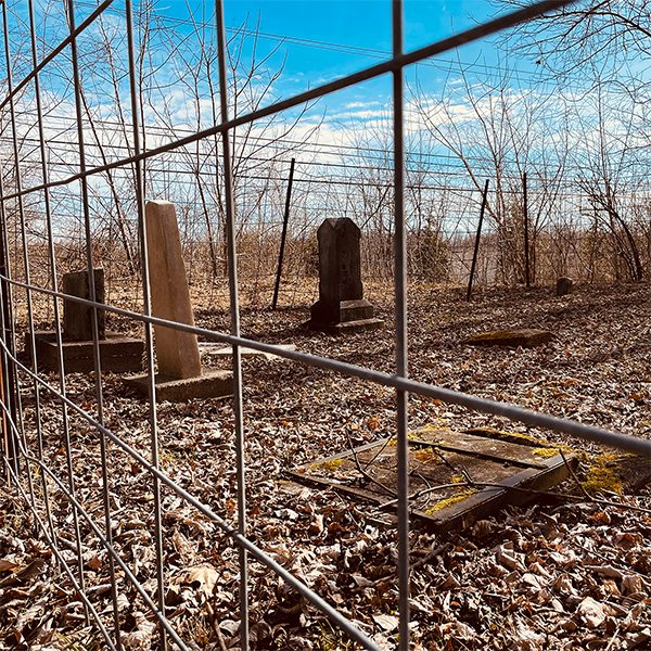 Looker James Rice Cemetery – The Far-Land Legacy